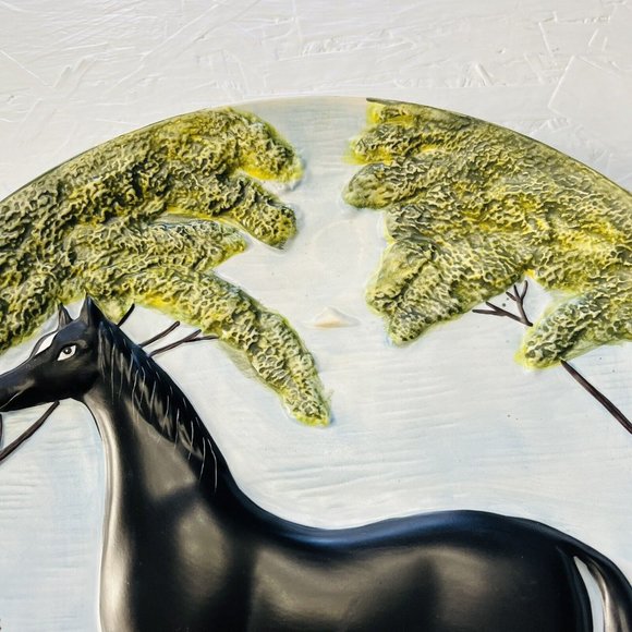 Warren Kimble | Wall Decor | Warren Kimble Sakura Horse Souvenir Plate ...